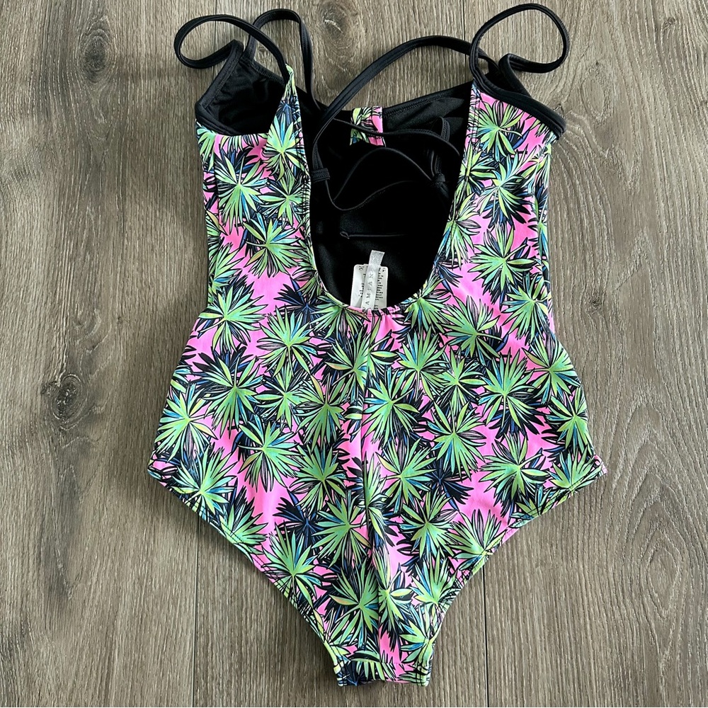 Amiani Tropical Palm Tree One Piece Swimsuit Size Med… - Gem